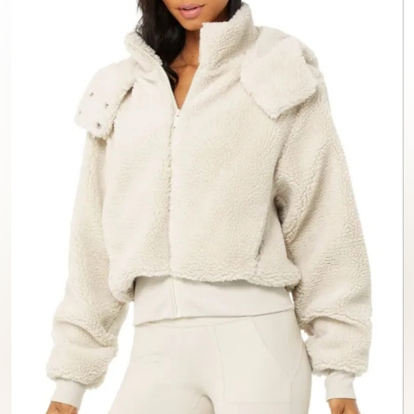 ALO Yoga | Jackets & Coats | Alo Foxy Sherpa Jacket In Bone With ...